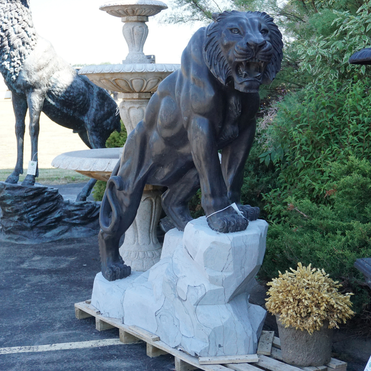 Marble Tiger on Rock Lifesize - IronGate Garden Elements